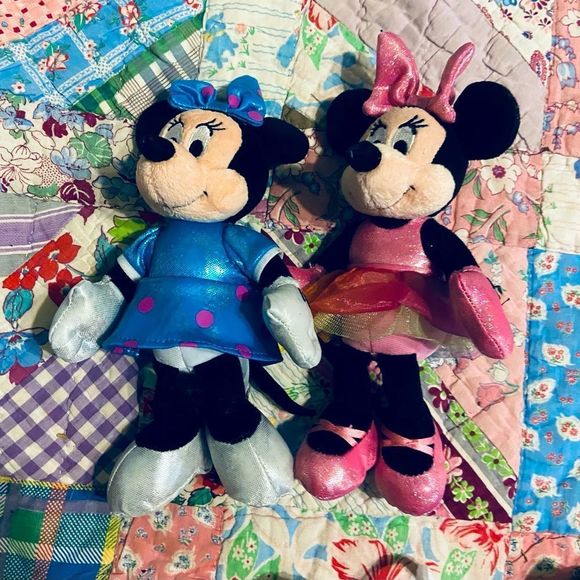 Toys | 2 Disney Minnie Mouse Pink Blue Best Buddies Disneybounding ...